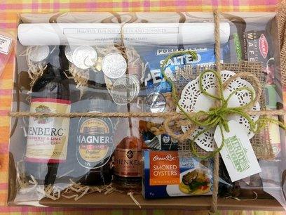 using hamper packaging to create the perfect gift – Centaur Packaging