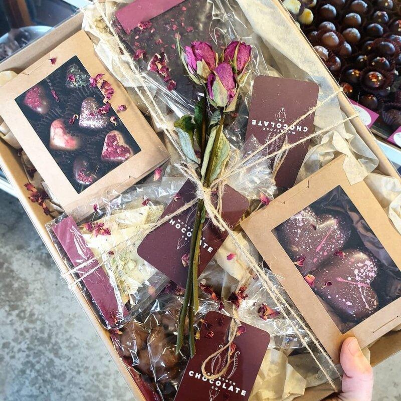 Large range of affordable boxes and hampers for your next project ...