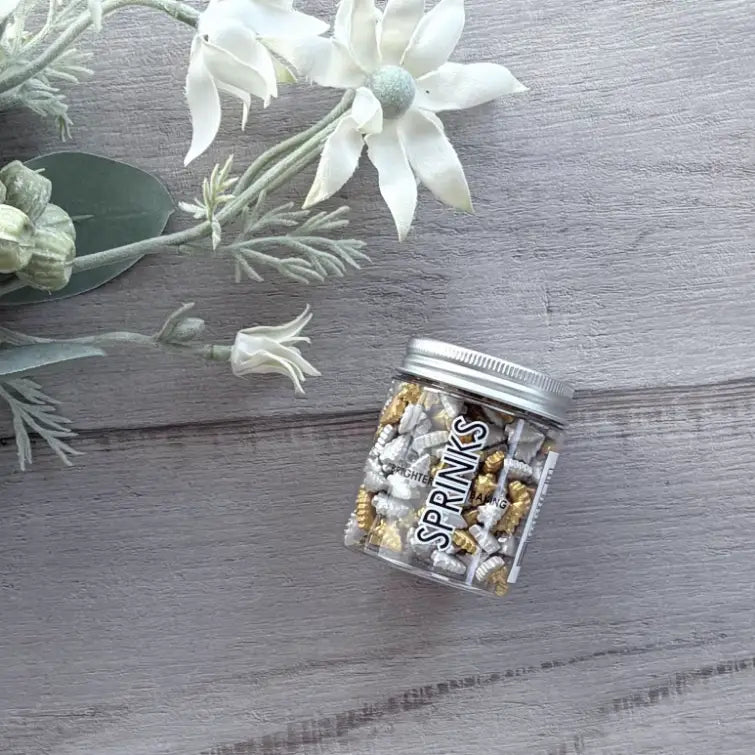 Gold & Silver theme Christmas decorations for your Christmas bakes ...